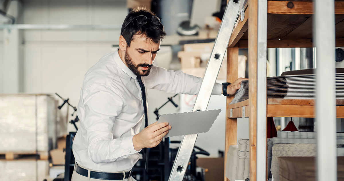 Working at Height: Ladder And Stepladder Training | Worksafe UK